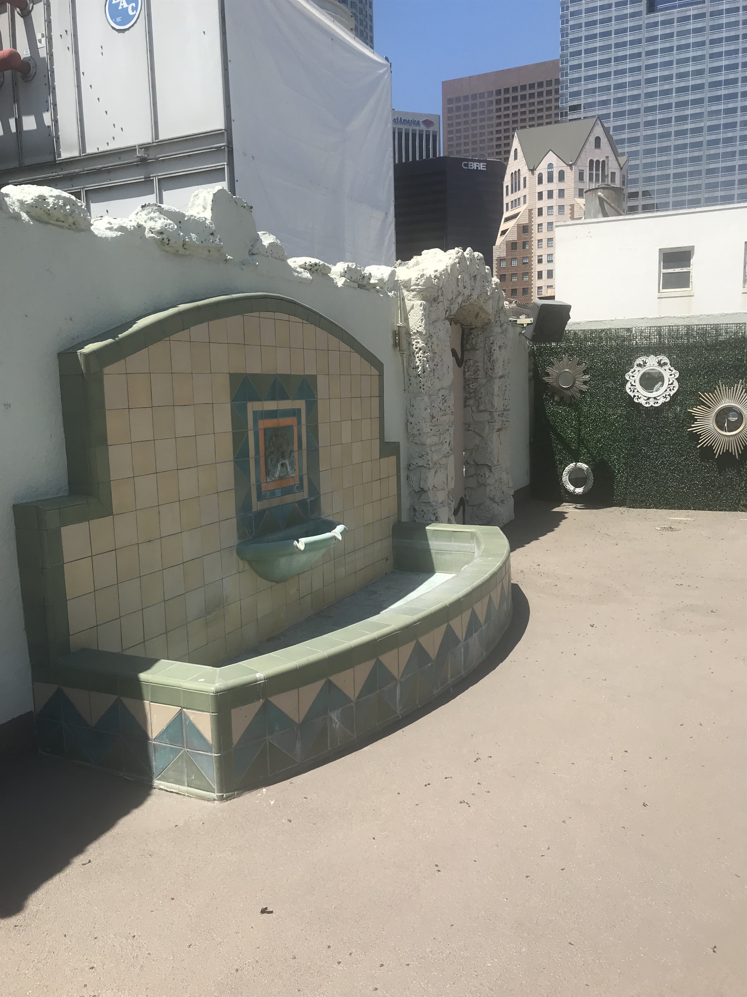 Locations Hub - Oviatt Building - Lobby / Penthouse / Terrace - Robhana ...