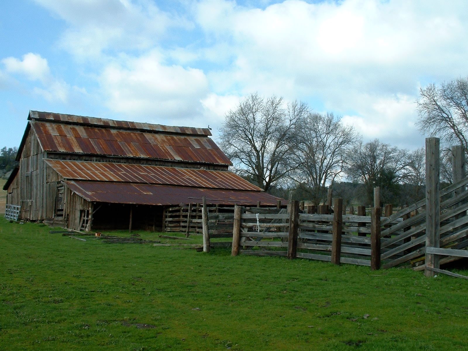 Locations Hub - Ratto Ranch