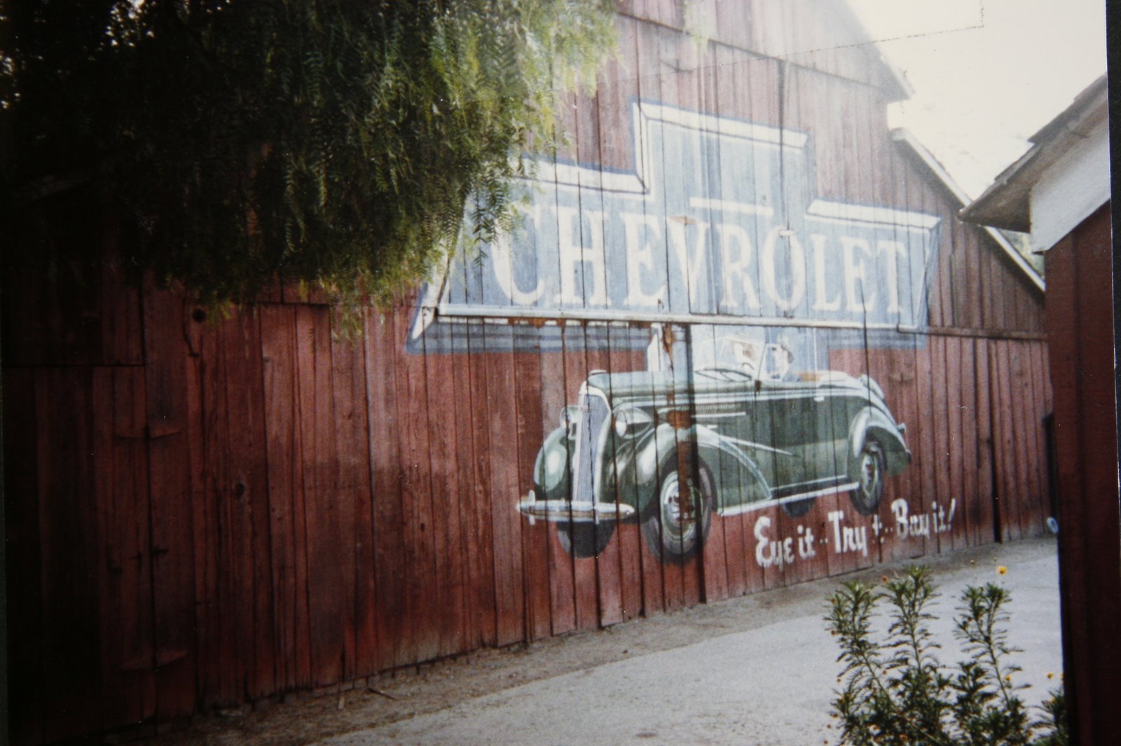 Locations Hub - Paddison Farm Victorian Estate