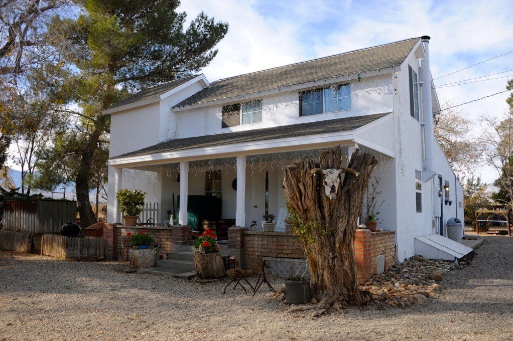 Locations Hub - Pearblossom Picture Ranch