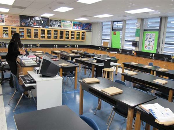 Locations Hub - Rosemont Middle School - Glendale Unified School ...
