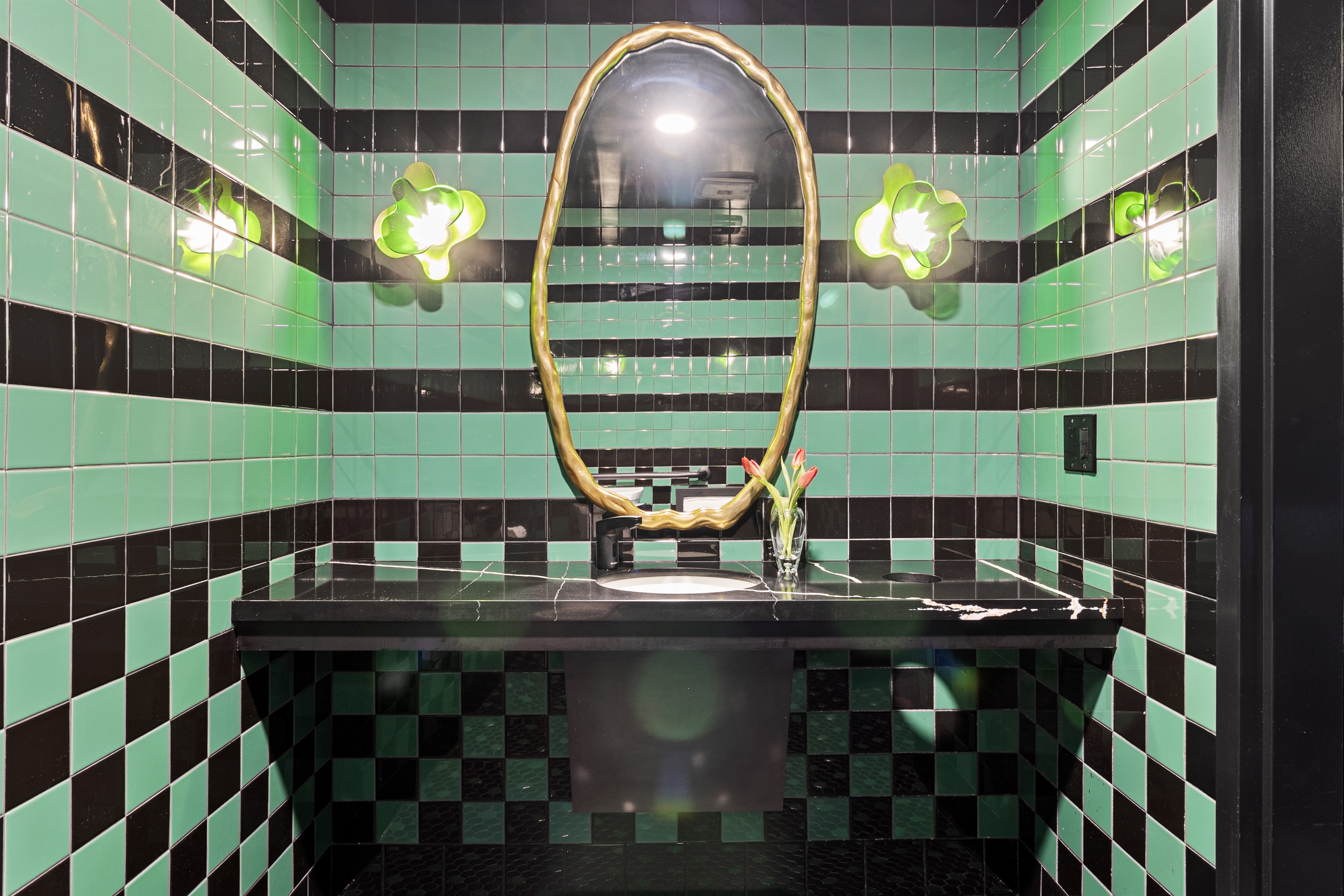 Locations Hub - State Theatre of Modesto & Intermission