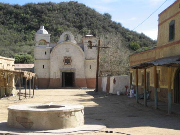 Locations Hub - Andre & Renaud Veluzat Motion Picture Ranch