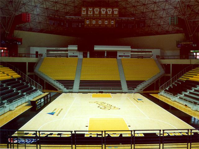 Locations Hub - Walter Pyramid at California State University Long ...