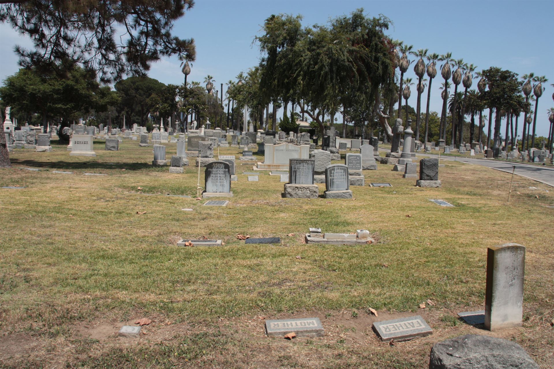 Locations Hub - Angelus-Rosedale Cemetery