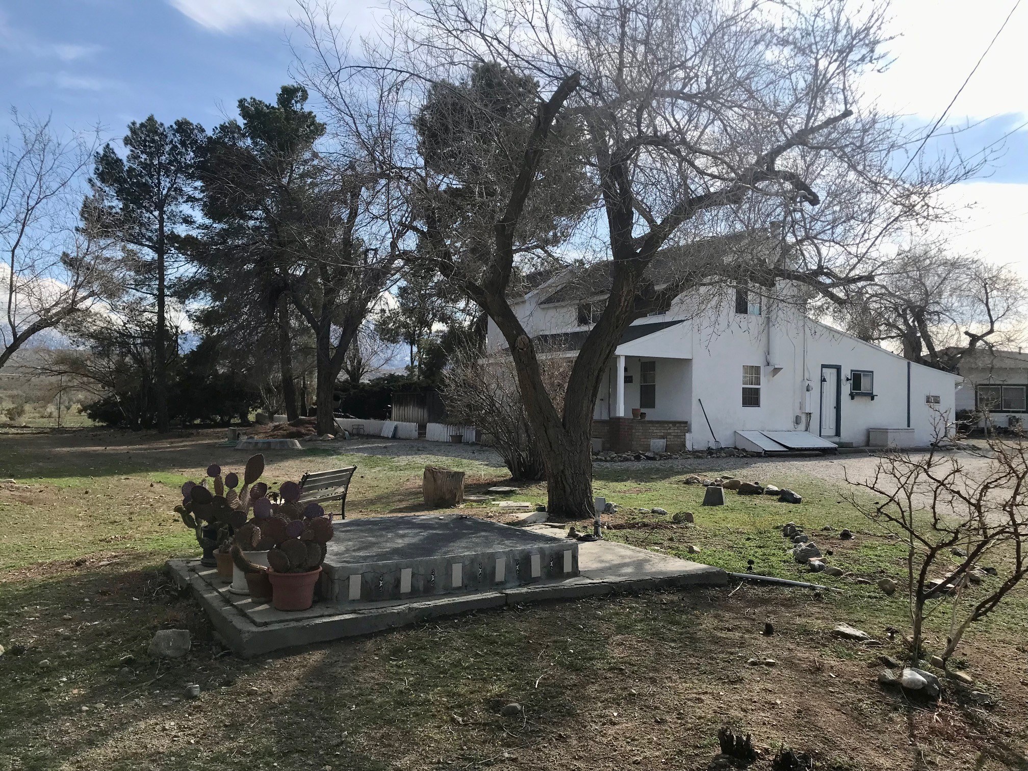 Locations Hub - Pearblossom Picture Ranch