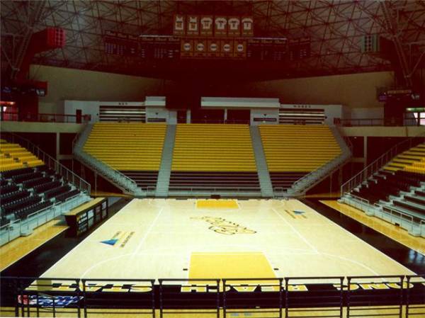 Locations Hub - Walter Pyramid at California State University Long ...