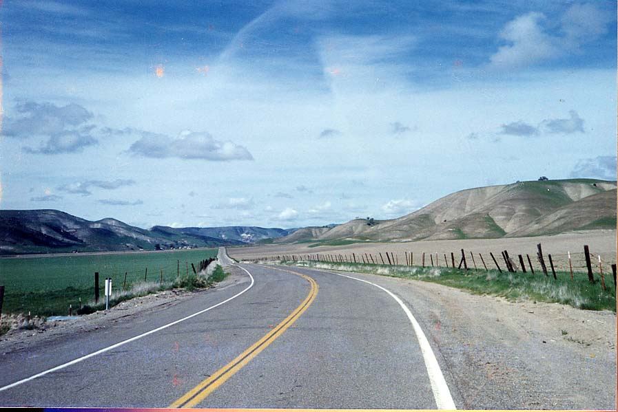 Locations Hub - Highway 25 San Benito