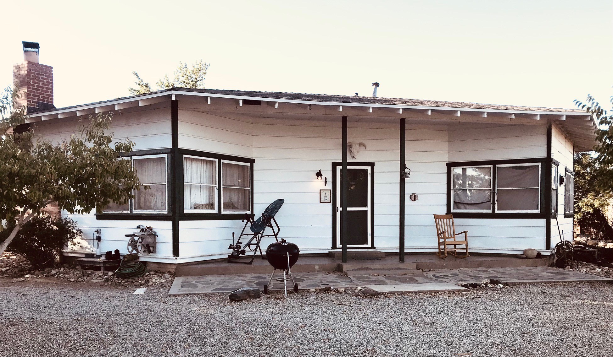 Locations Hub - Pearblossom Picture Ranch