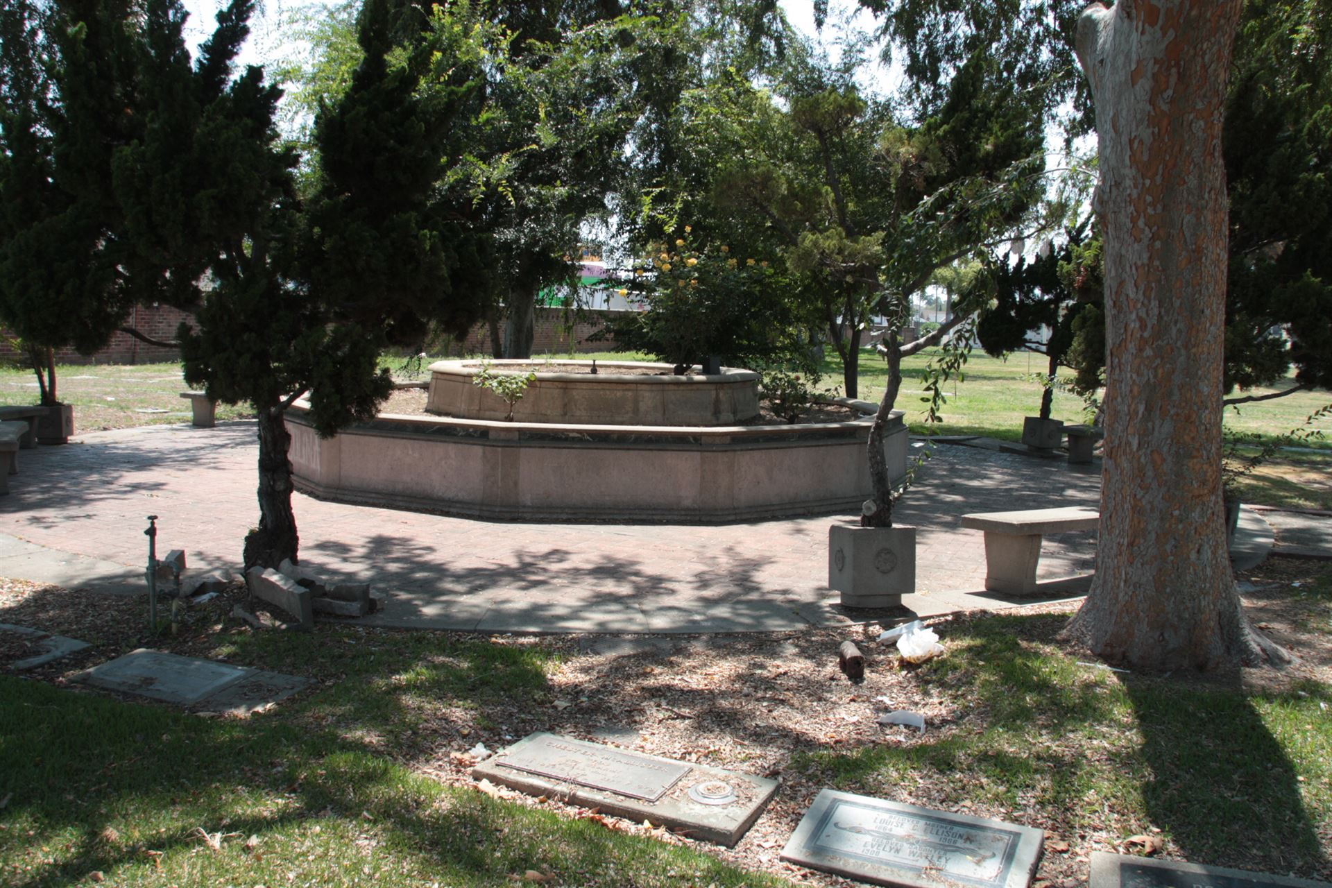 Locations Hub - Angelus-Rosedale Cemetery