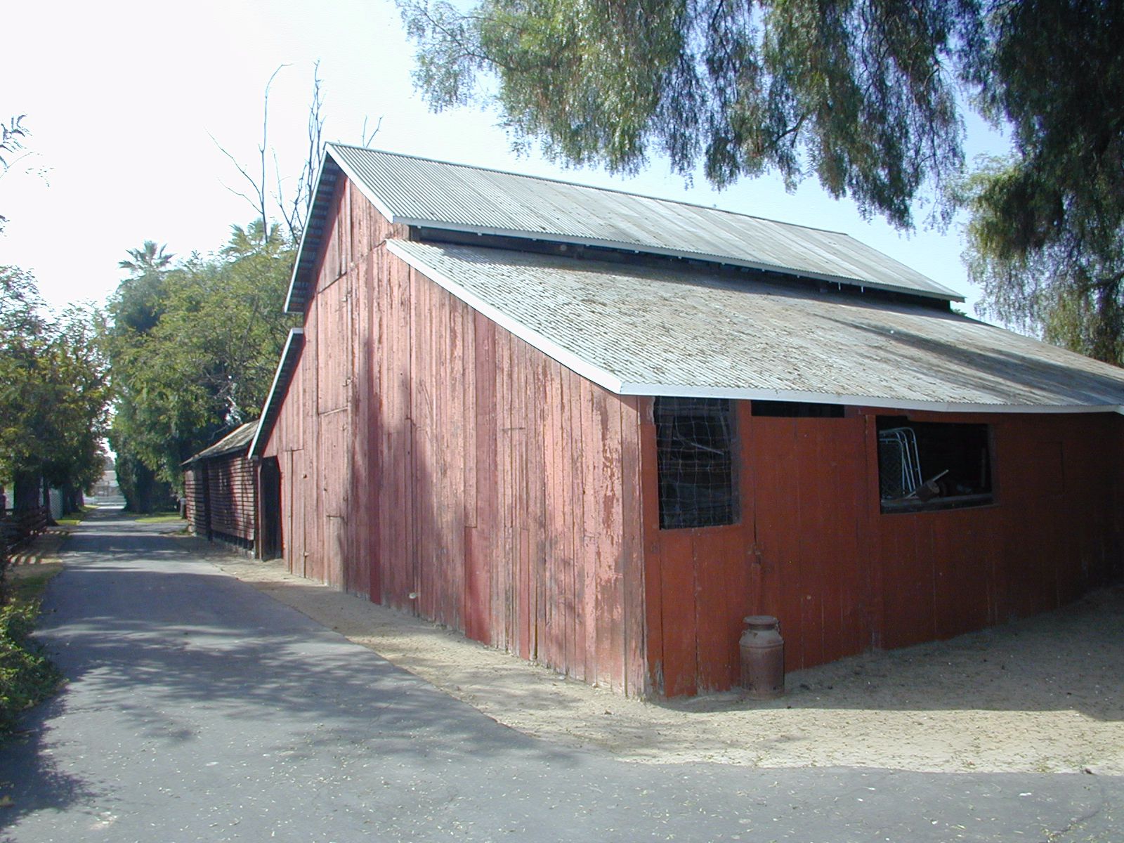 Locations Hub - Paddison Farm Victorian Estate
