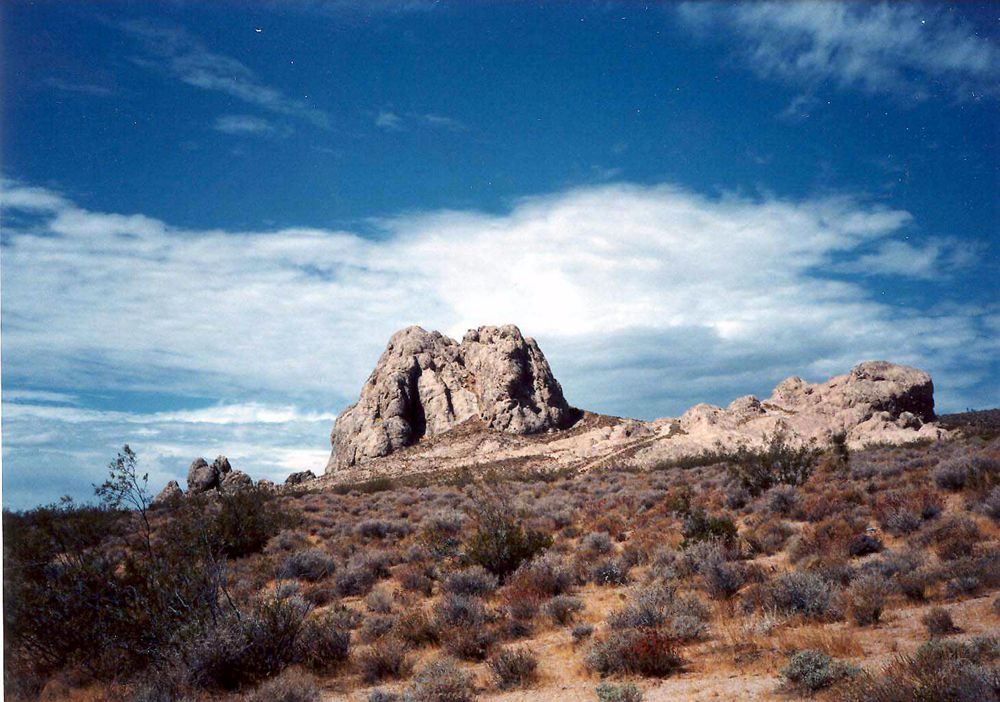 Locations Hub - Robber's Roost / Bandit Rock