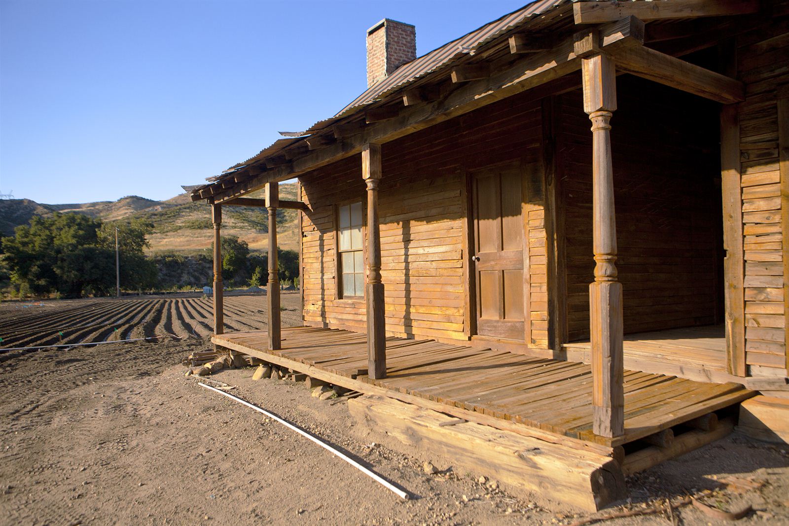 Locations Hub - Golden Oak Ranch - Rural Sets