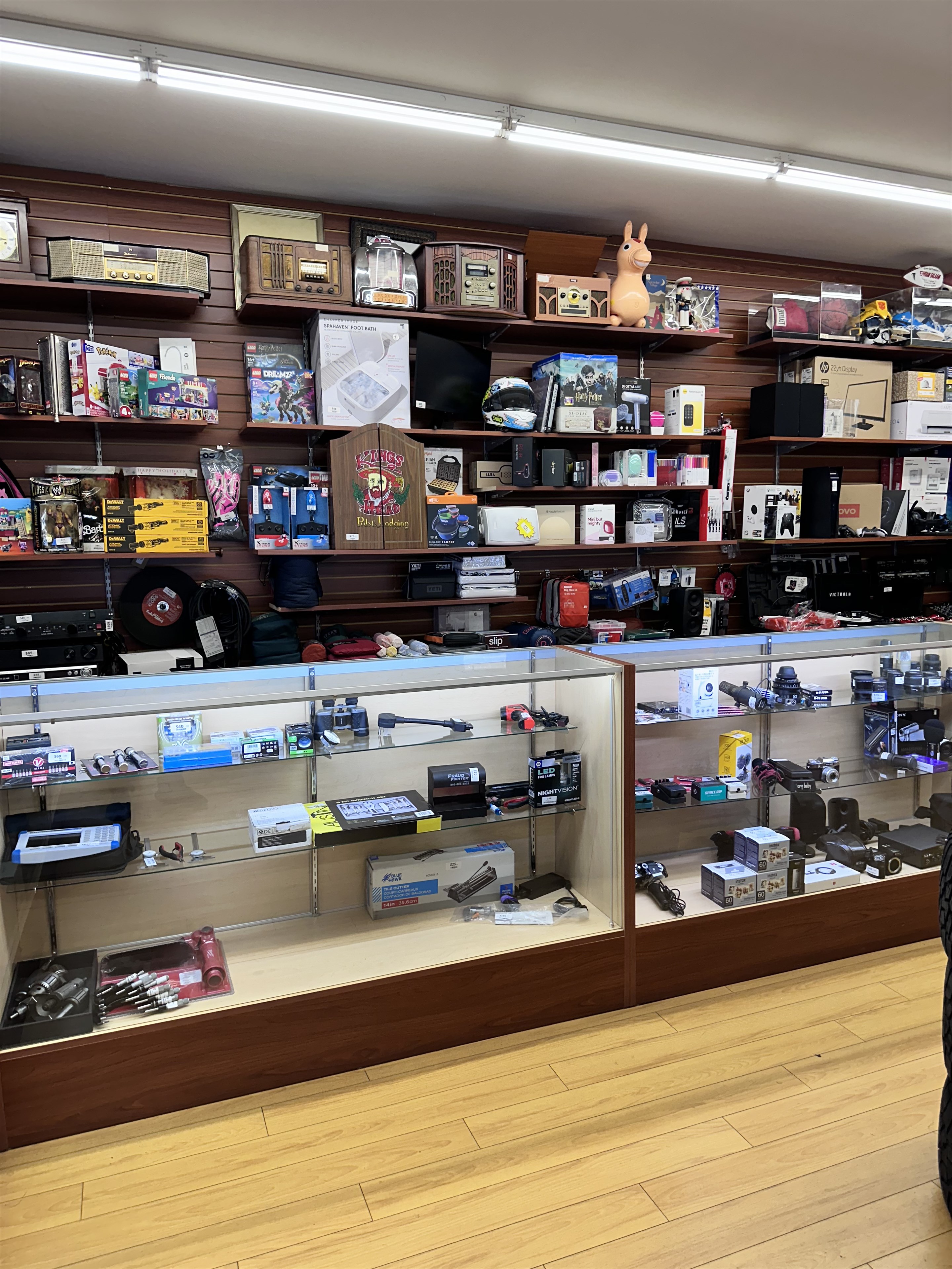 Locations Hub - All Valley Pawn Shop
