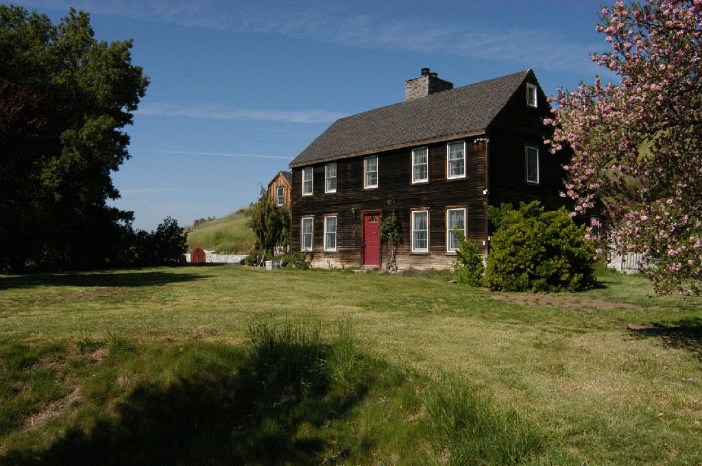 Locations Hub - Sleepy Valley Ranch